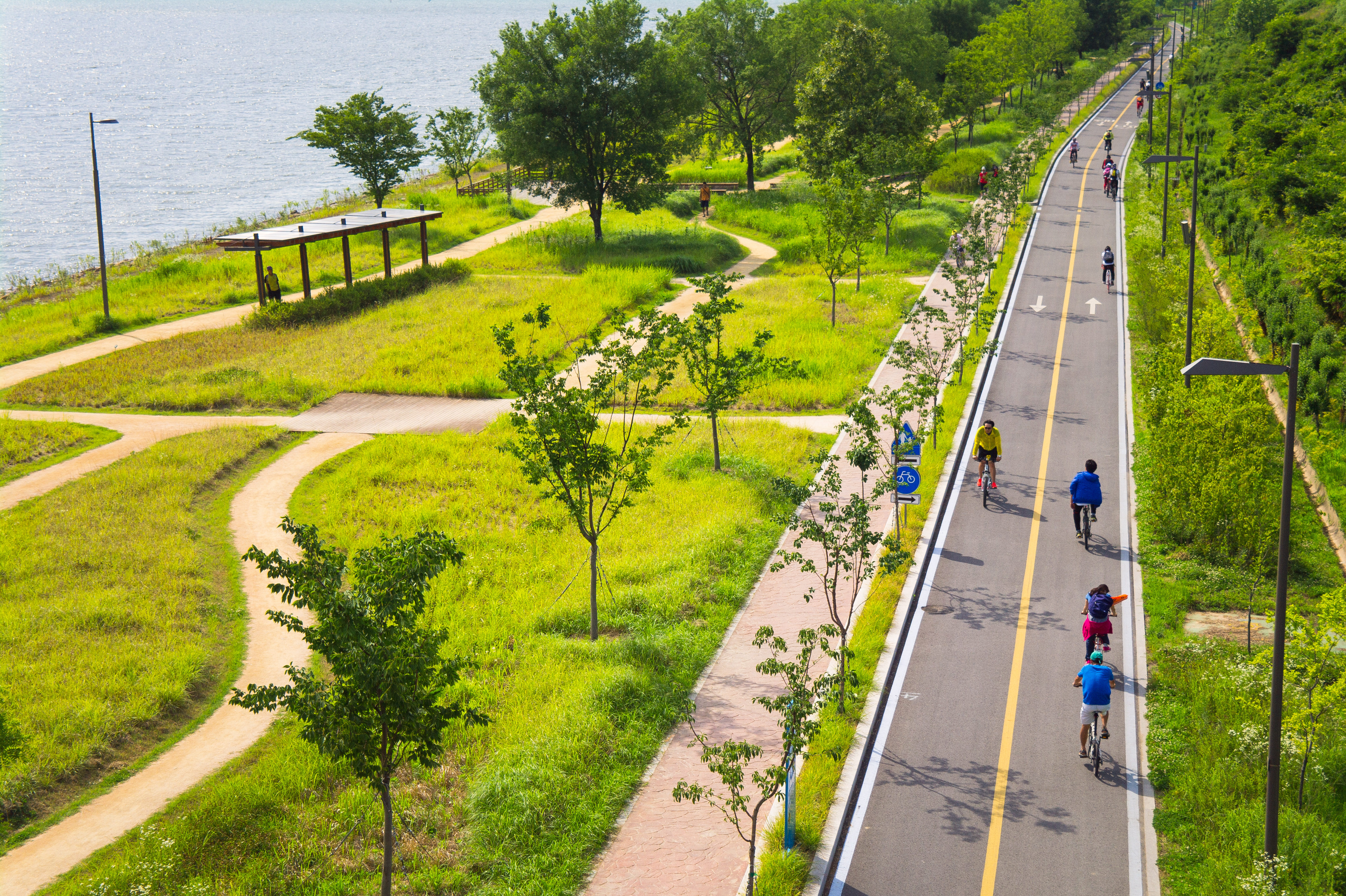 Getting around in Seoul - Lonely Planet
