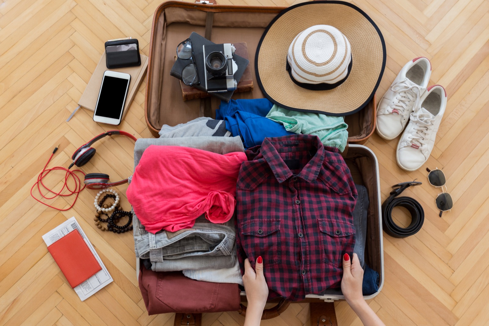 Packing like a pro: The ultimate guide to what to bring – Lonely Planet ...