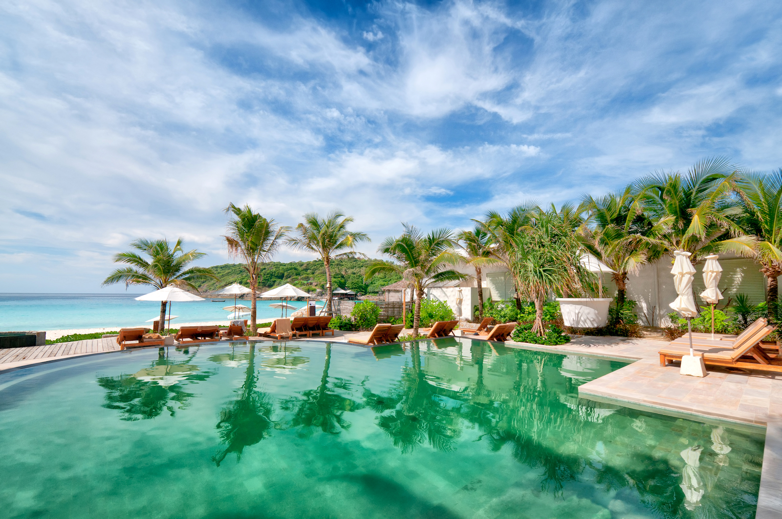 What every traveler should know about hidden resort fees - Lonely Planet